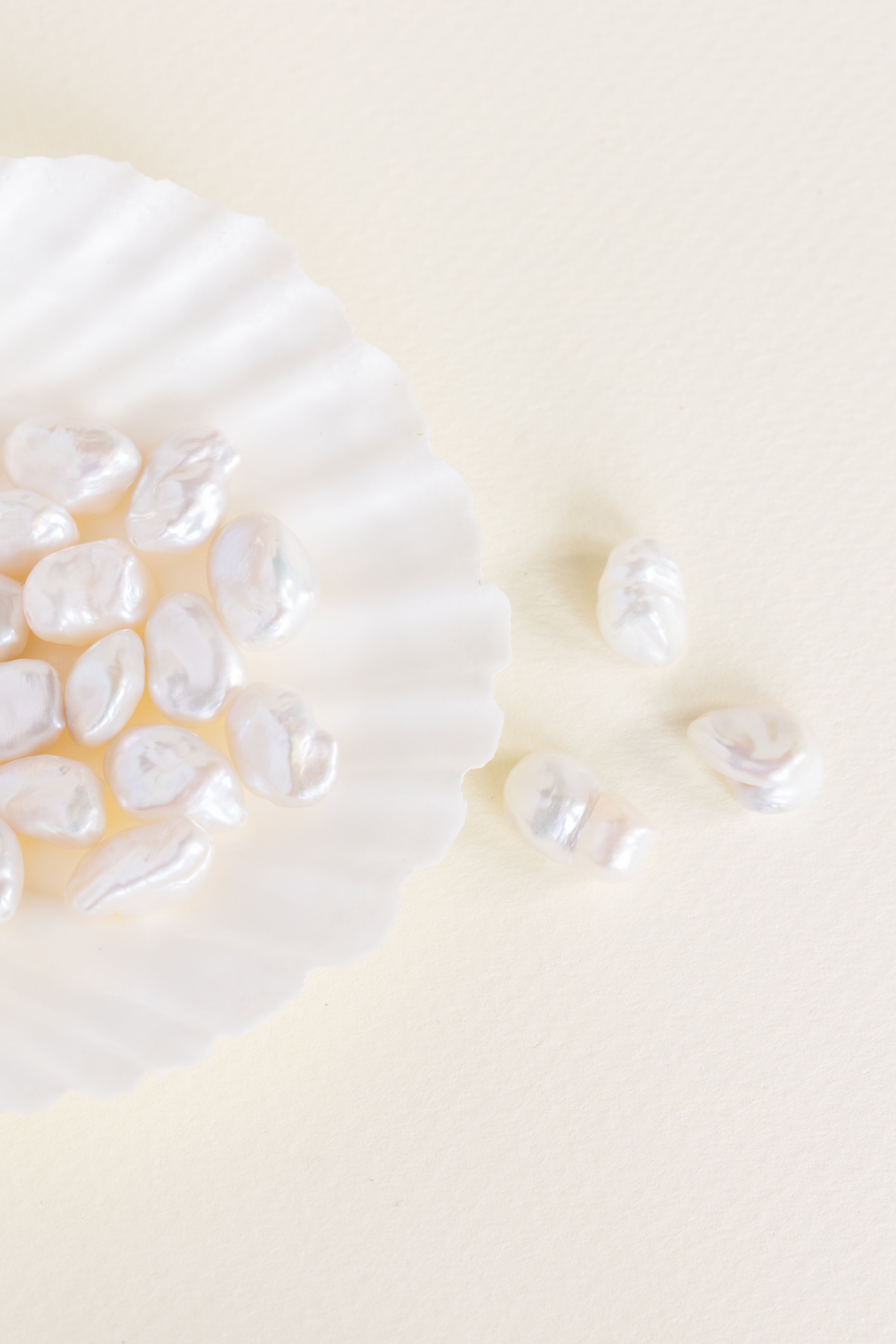 Gemstone Spotlight: Pearls – Evorden