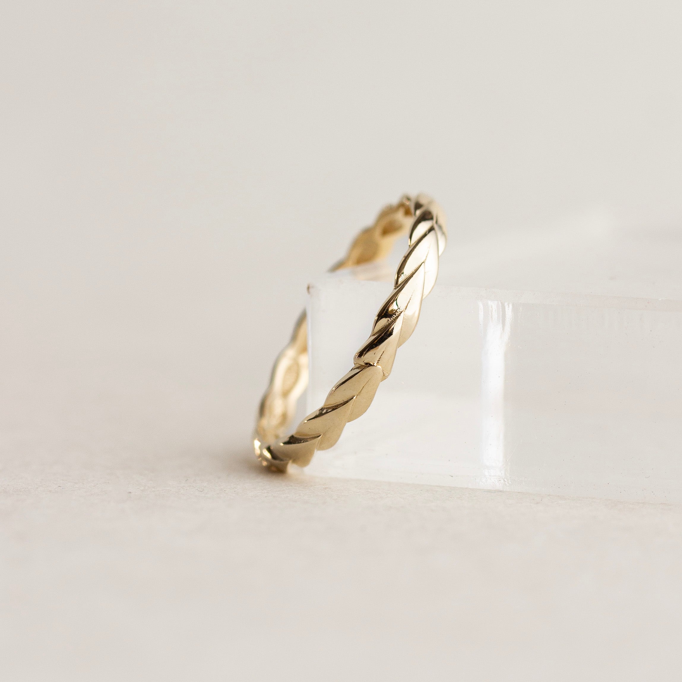Vintage Braid Band | The Laurel Ring | Evorden