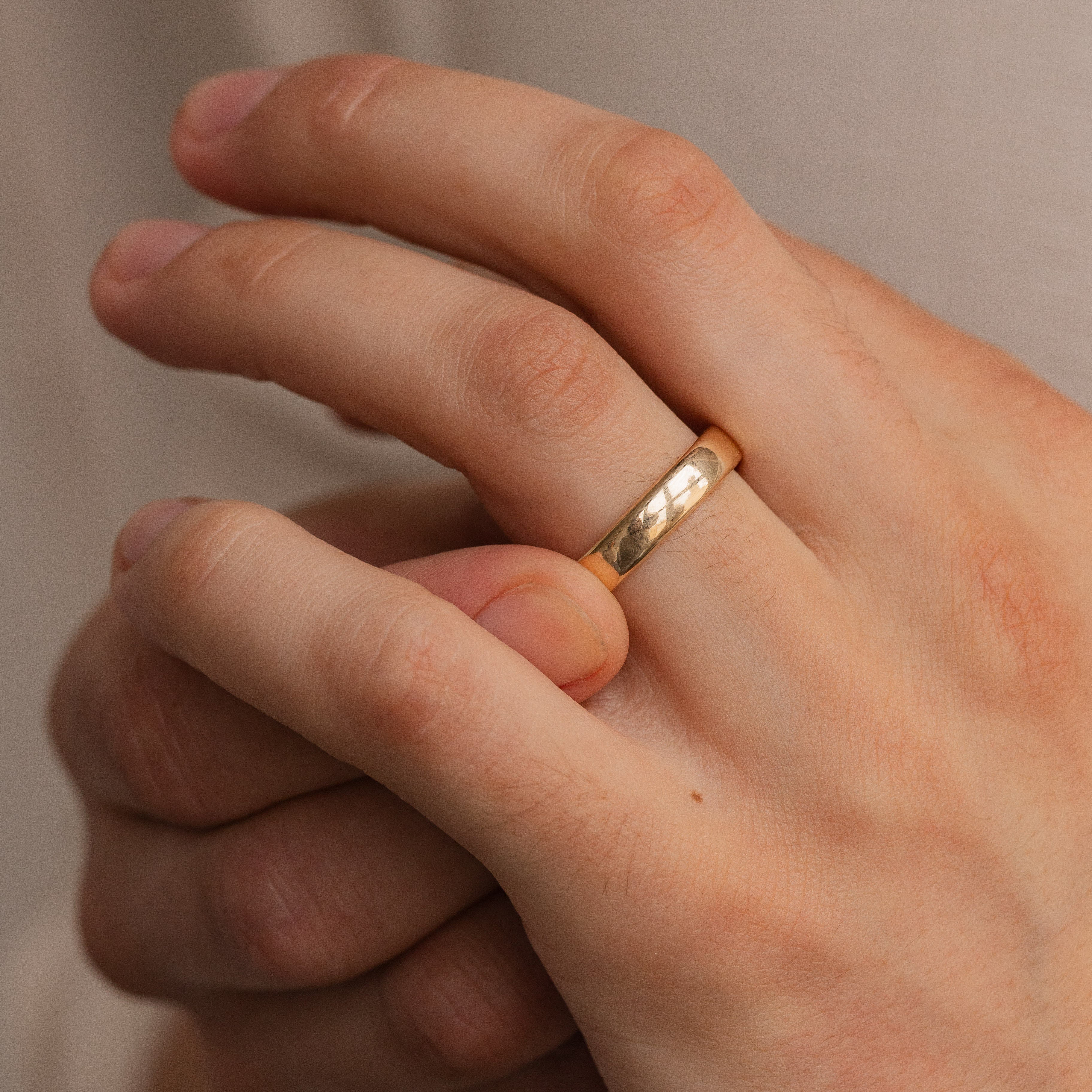 European Comfort-Fit Wedding Band | EUROPEAN BAND | Evorden