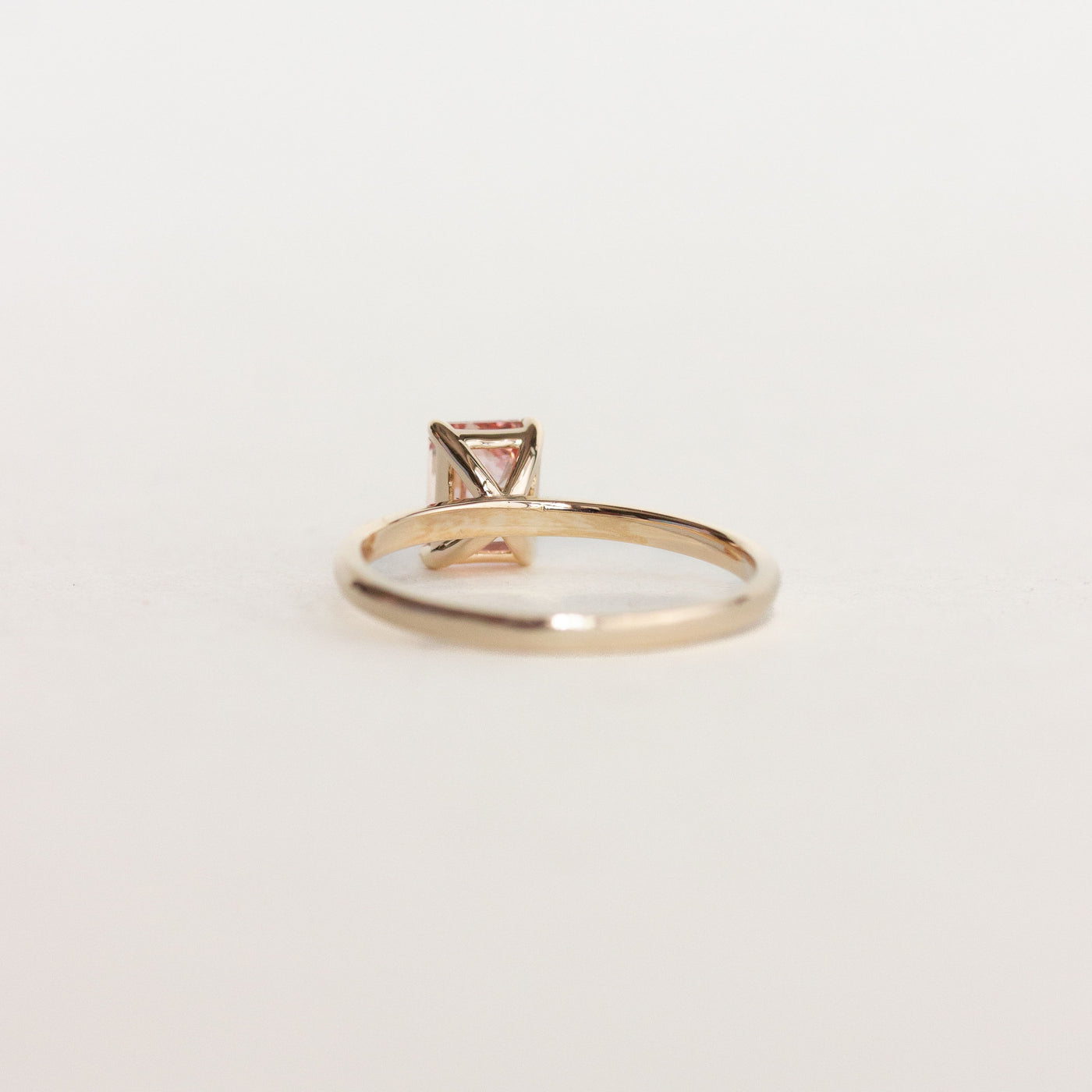 High Quality Untreated Sapphire Ring | Aurellia Ring | Evorden