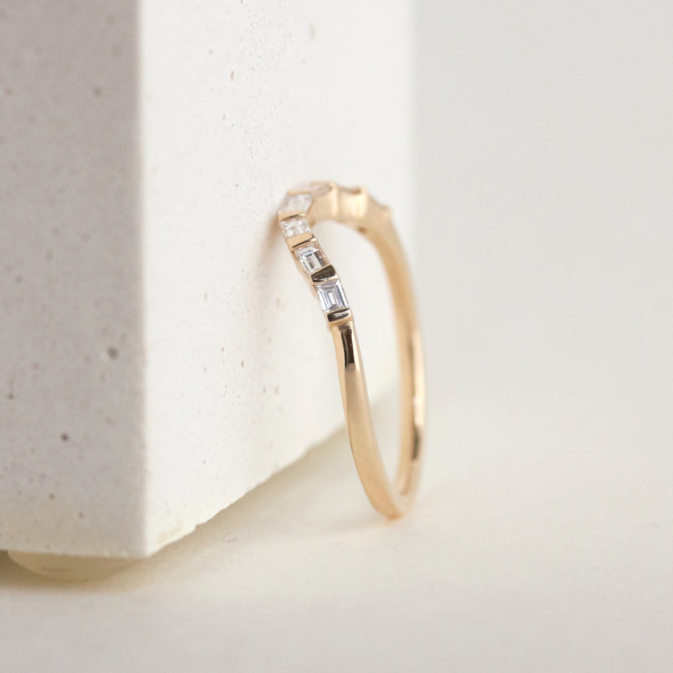 Baguette Diamond Contour Band | WEDDING BANDS | Evorden
